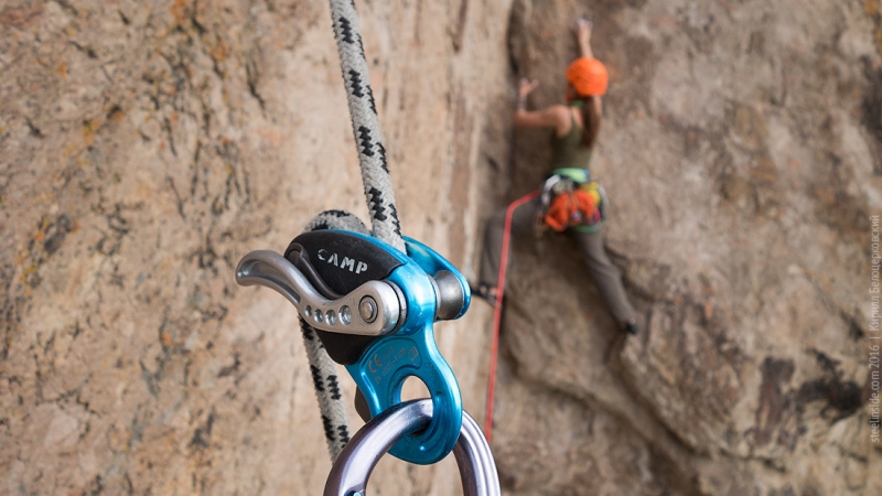 Страховочное устройство Camp Matik · steelinside.com